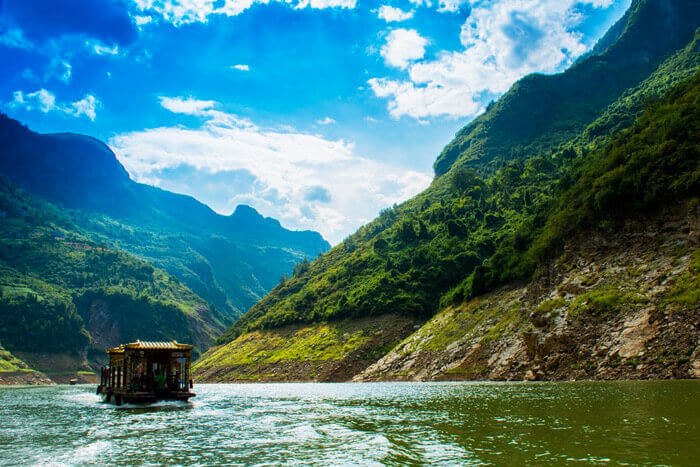 Shennv Stream Photos, Pictures of Goddess Stream (Wushan, China)